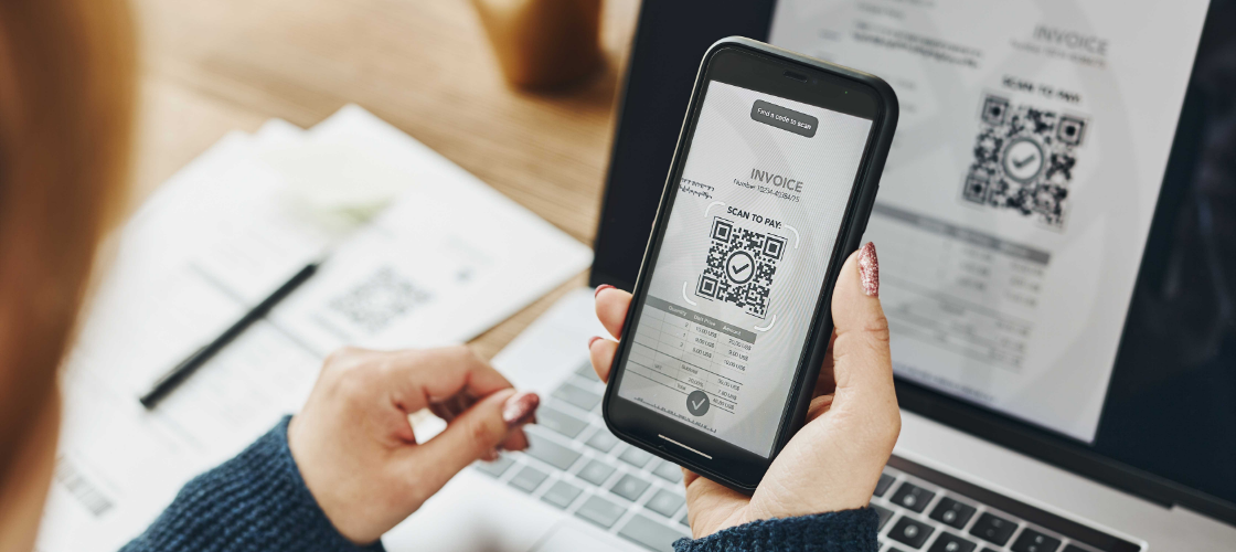 Cómo crear facturas gratis online con Contasimple [Guía 2025]